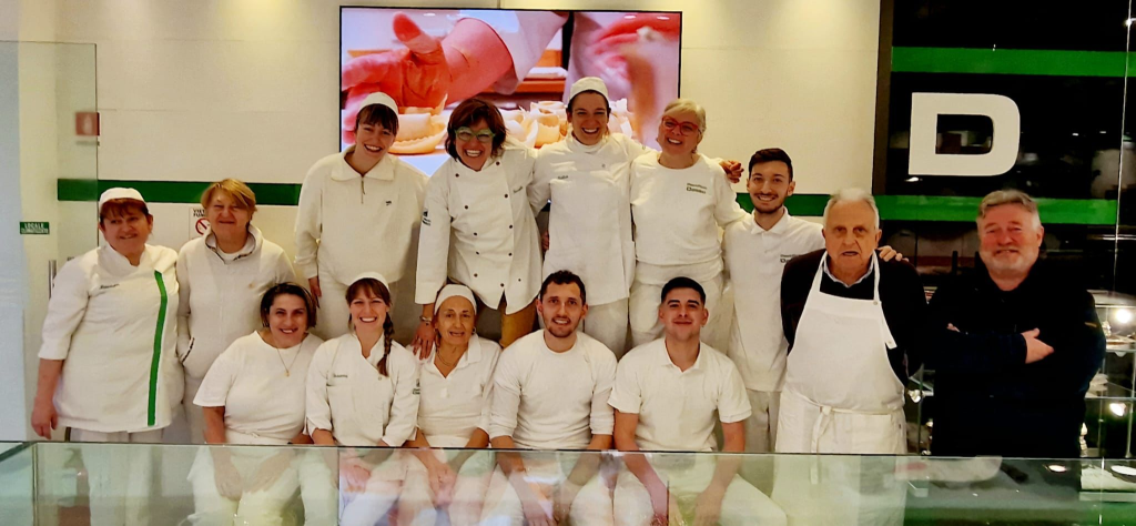 Il pastificio Dasso di Lavagna, una dinastia che non conosce tramonto, a colpi di mattarello e ...