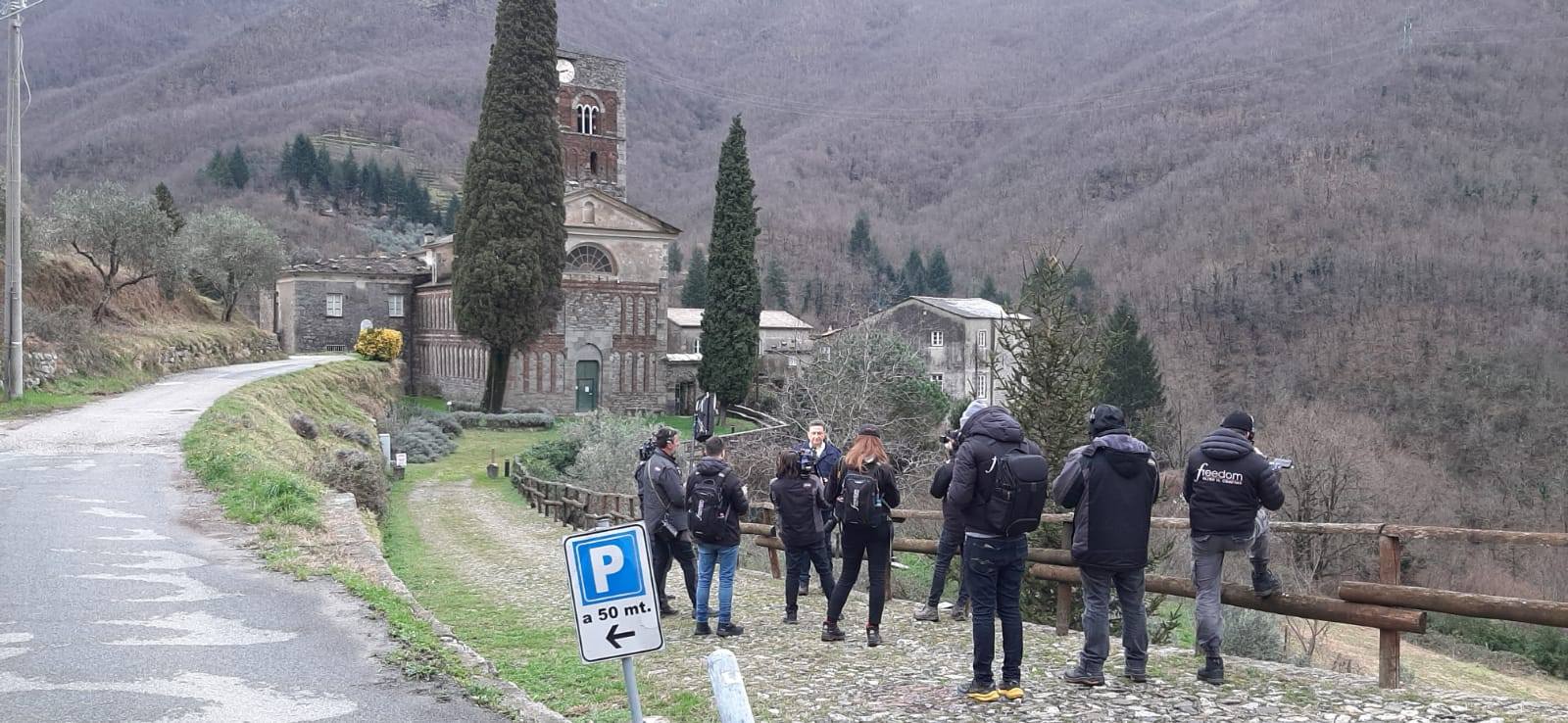 Borzonasca finisce sugli schermi di Mediaset grazie all'Abbazia e al ...